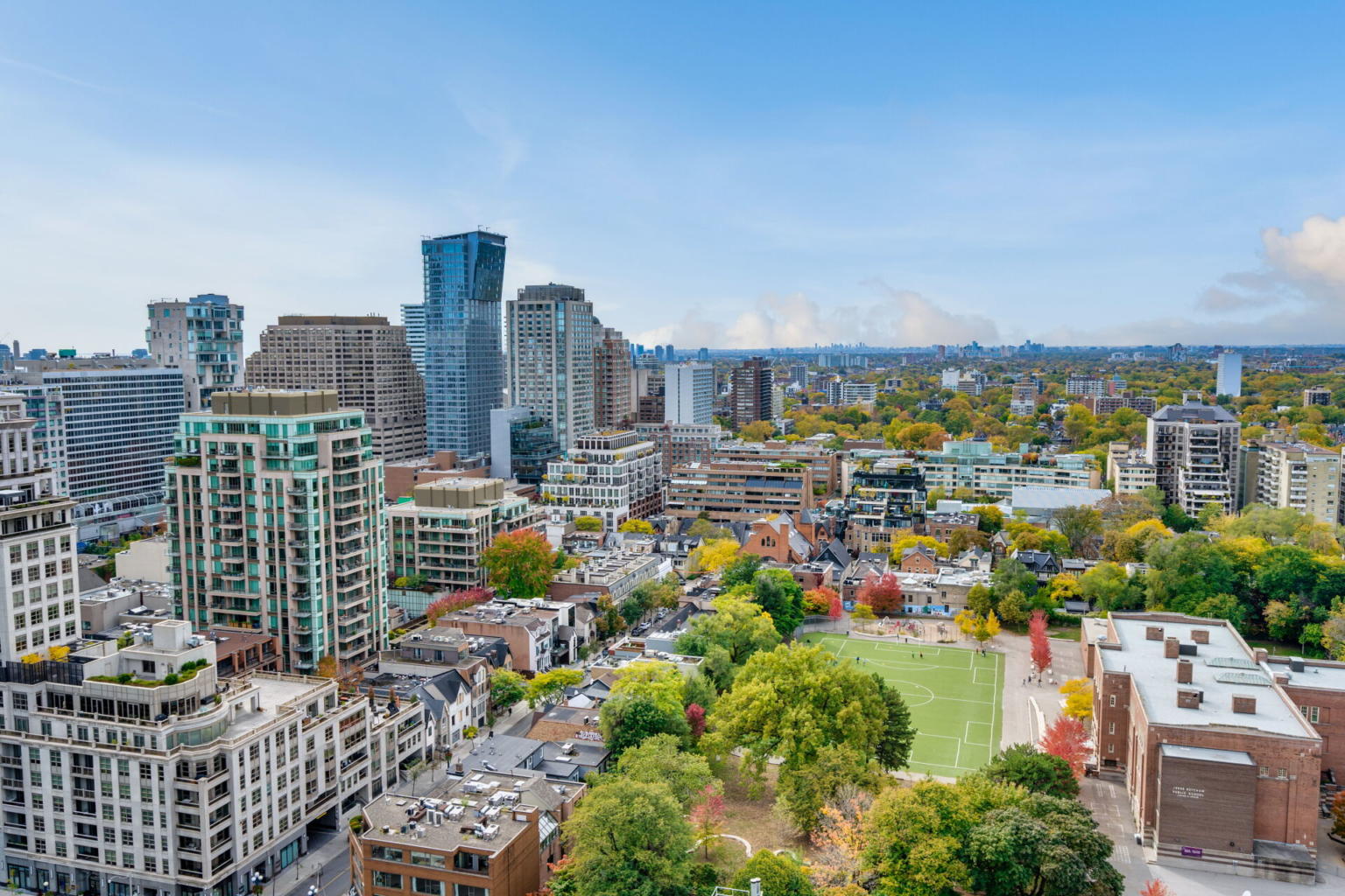 Neighbourhood Guide: Yonge & St.Clair | McHardy Gallagher